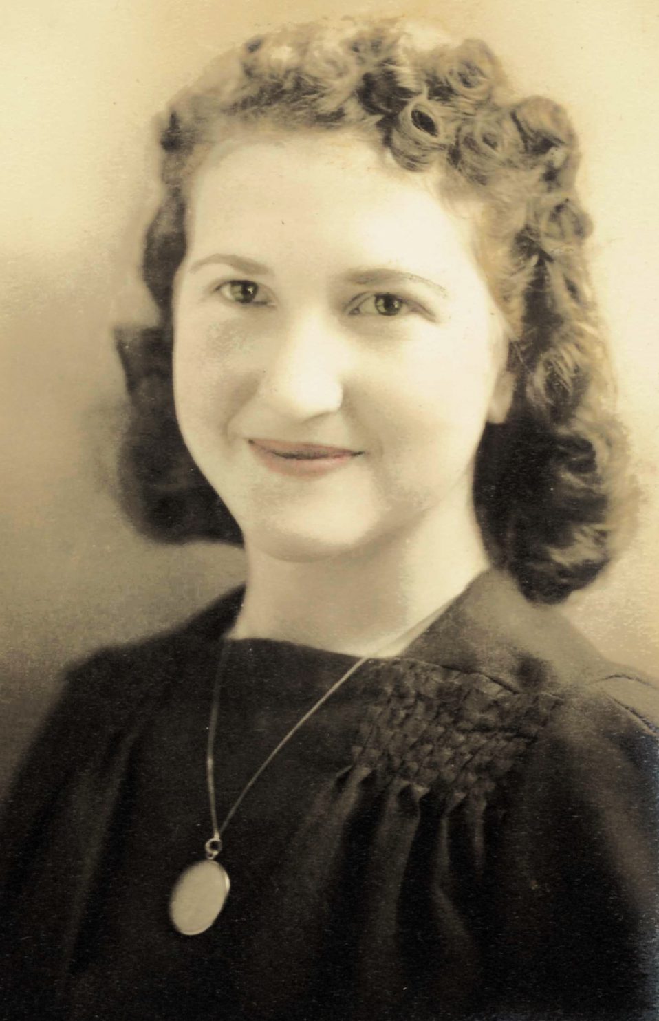 MILDRED I. HUNTER – Bedene Funeral